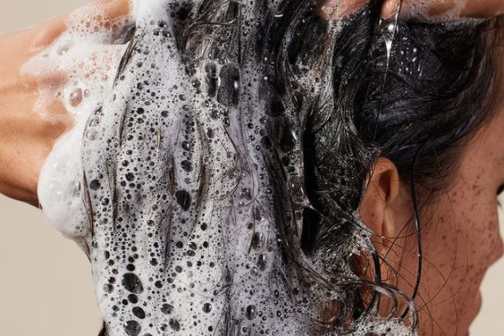 So What’s The Deal With Hard Water And Our Scalps? - FLEETSTREET