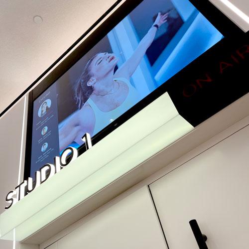 Peloton Studio Review: How To Book A Class, What To Expect & How To Get ...