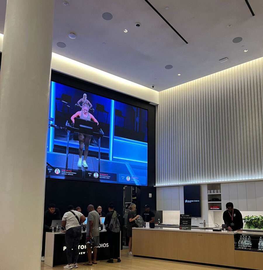 Peloton Studio Review: How To Book A Class, What To Expect & How To Get ...