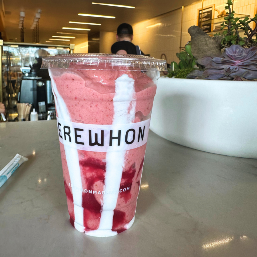 Blend It Like Bieber: The Erewhon Strawberry Glaze Skin Smoothie Recipe - FLEETSTREET