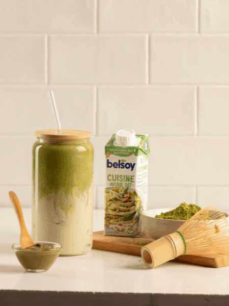 Recipe: Vegan Iced Pistachio Matcha - FLEETSTREET